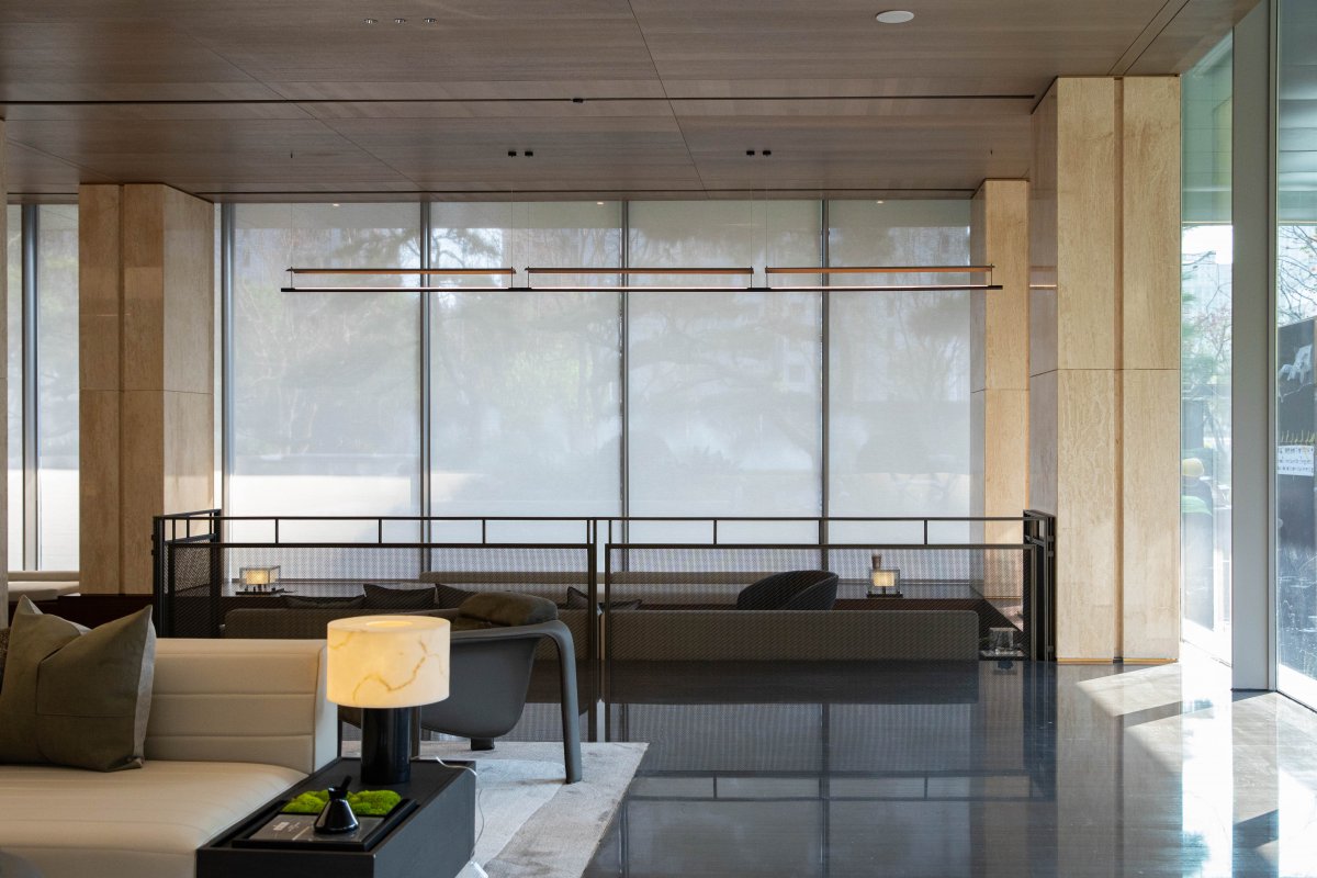 YinjiSpace - Lia Interior Design x Puli x Shekou Investment Binjiangjing Marketing Center